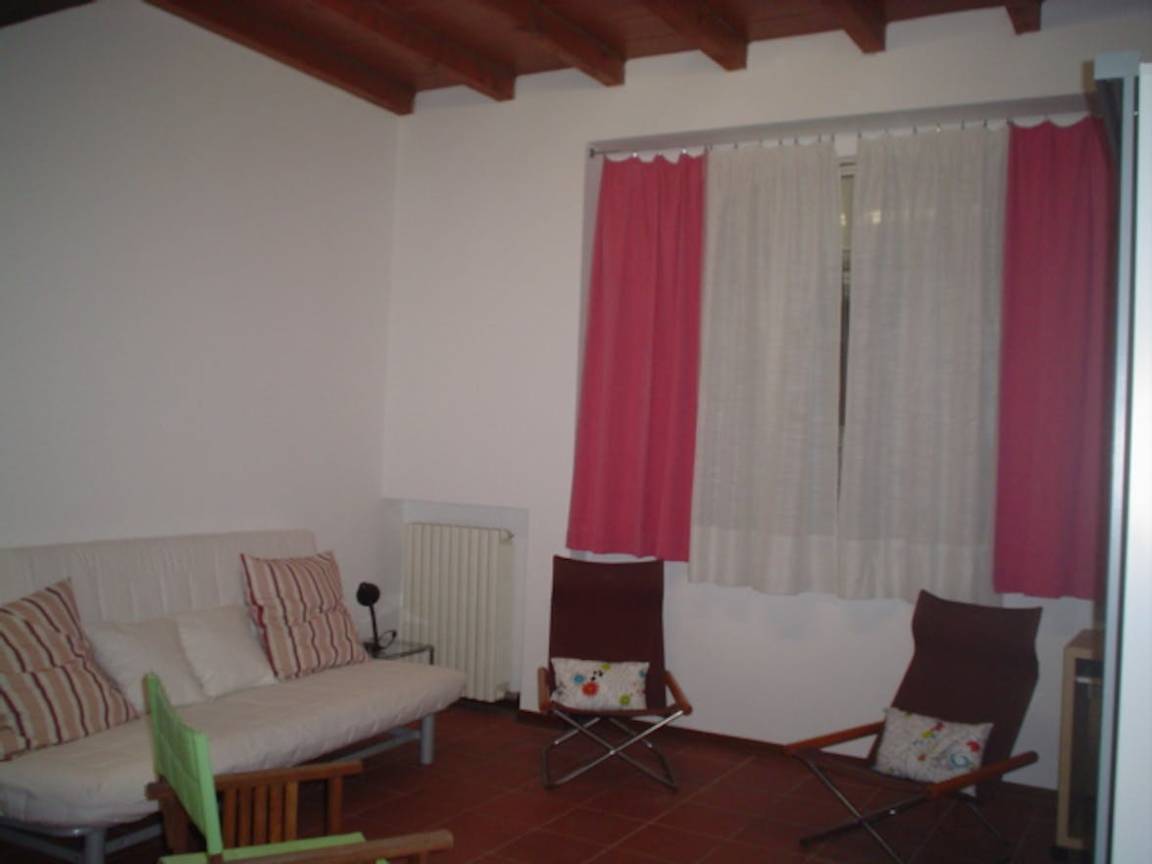 40 M² Apartment ∙ 1 Guest - Parma