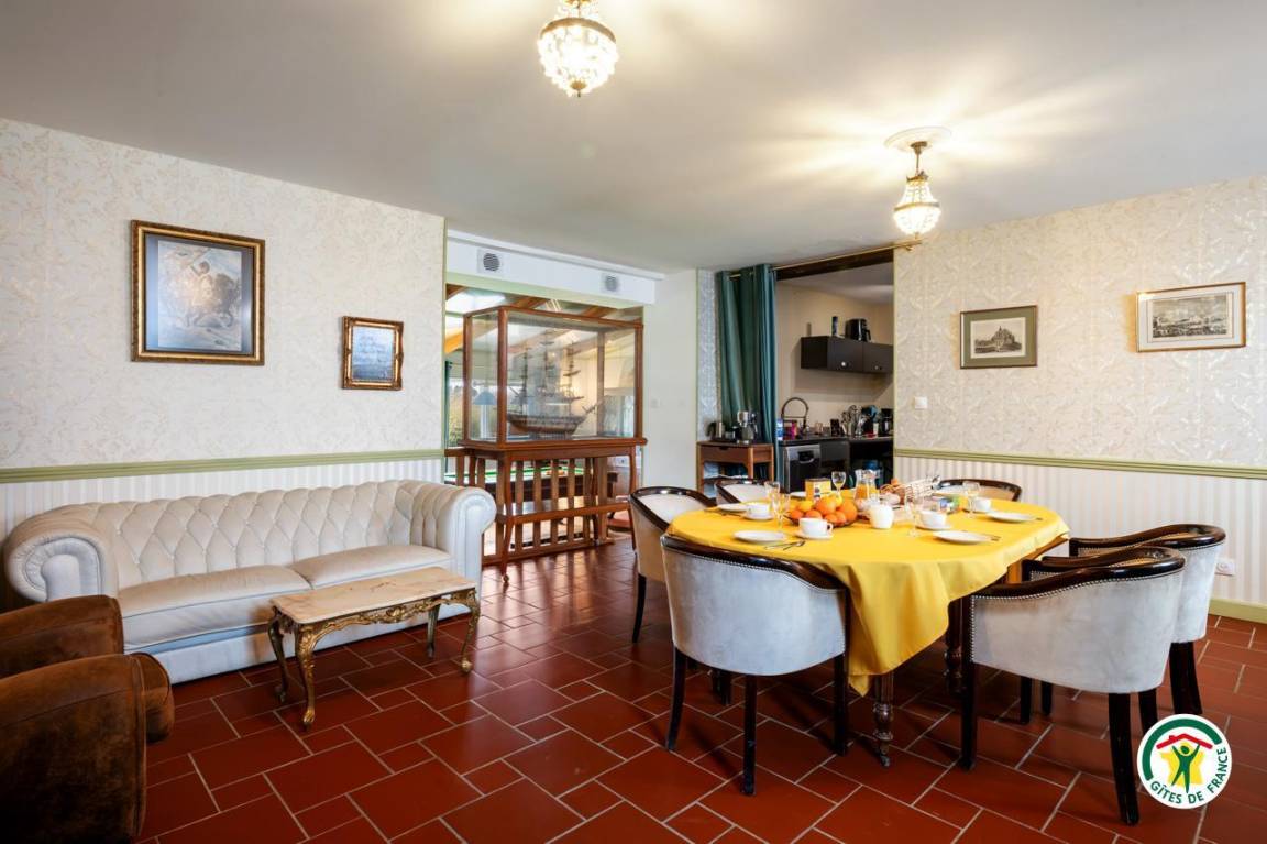 200 M² Gîte ∙ 4 Chambres ∙ 8 Personnes - Seine-Maritime