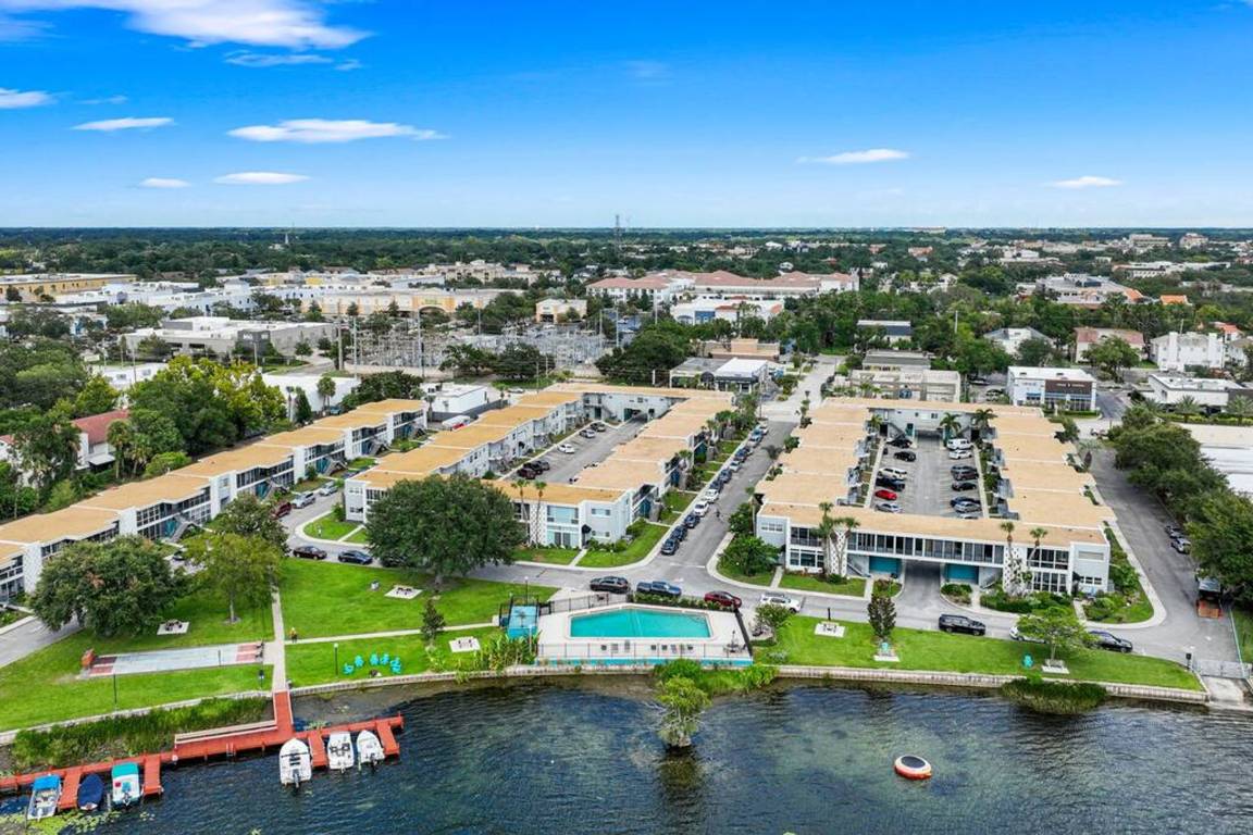 Apartment ∙ 3 Bedrooms ∙ 7 Guests - Winter Park, FL