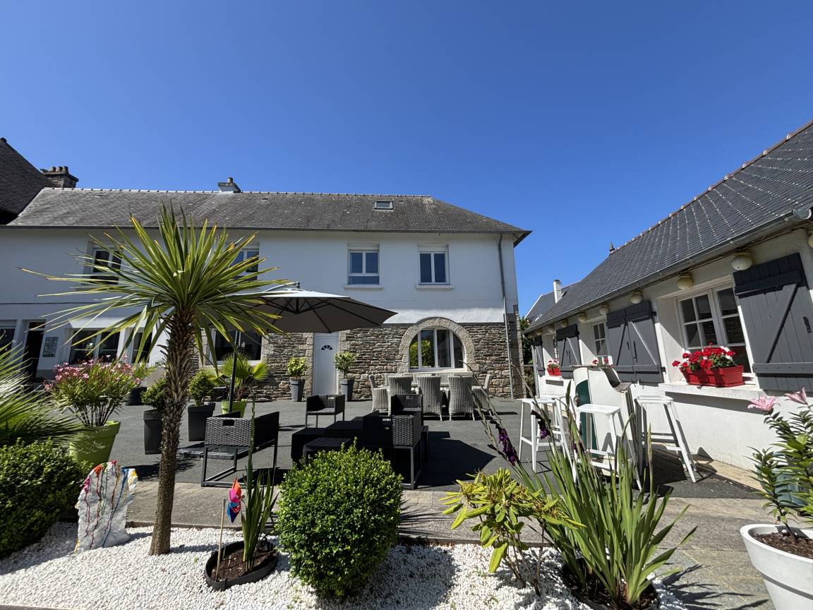 150 M² Maison De Vacances ∙ 5 Chambres ∙ 10 Personnes - Pleumeur-Bodou