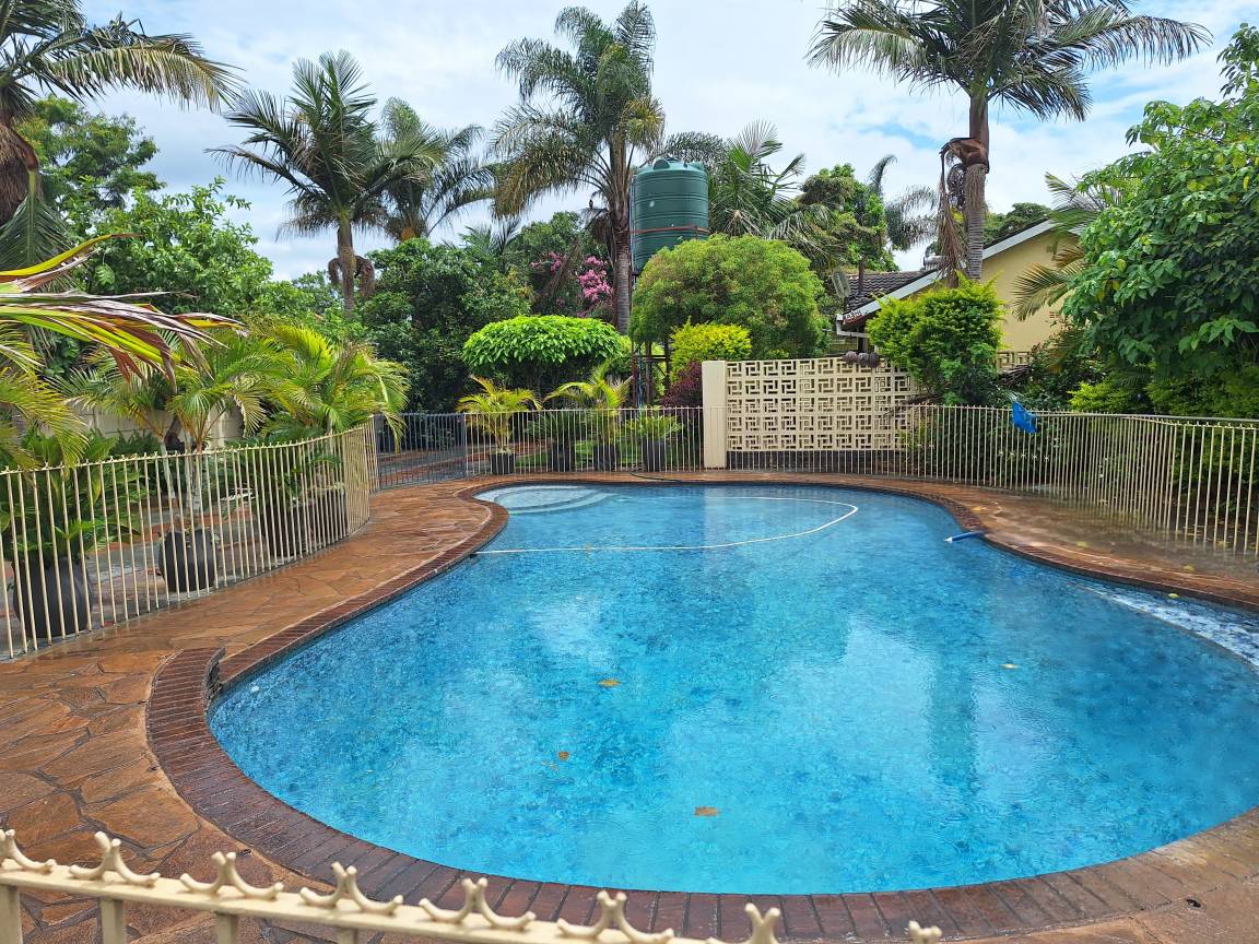 170 M² House ∙ 2 Bedrooms ∙ 4 Guests - Harare