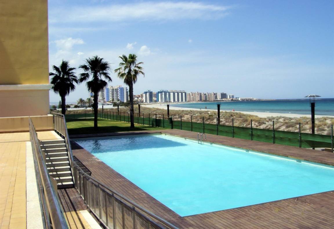 90 M² House ∙ 2 Bedrooms ∙ 4 Guests - La Manga