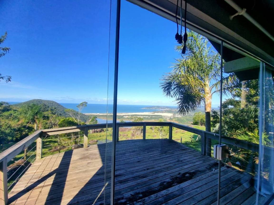 450 M² House ∙ 3 Bedrooms ∙ 8 Guests - Garopaba