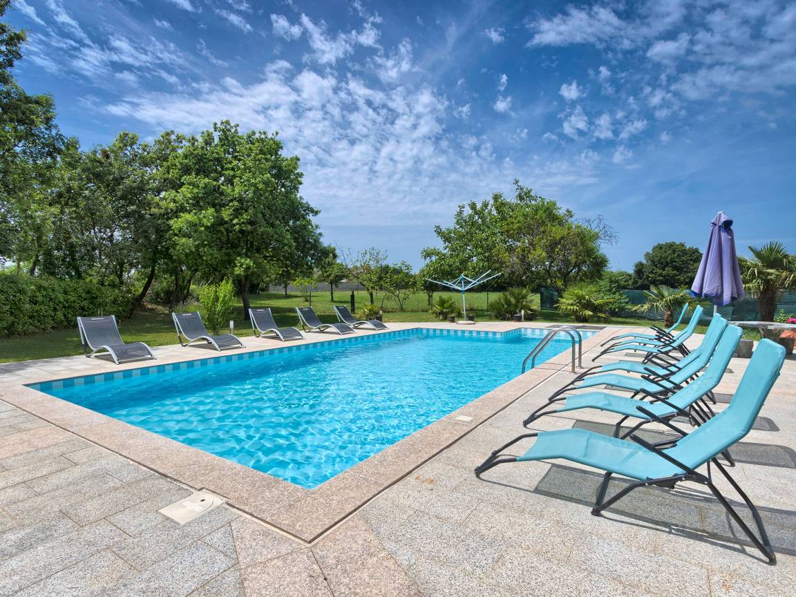 320 M² Villa ∙ 4 Chambres ∙ 10 Personnes - Krnica