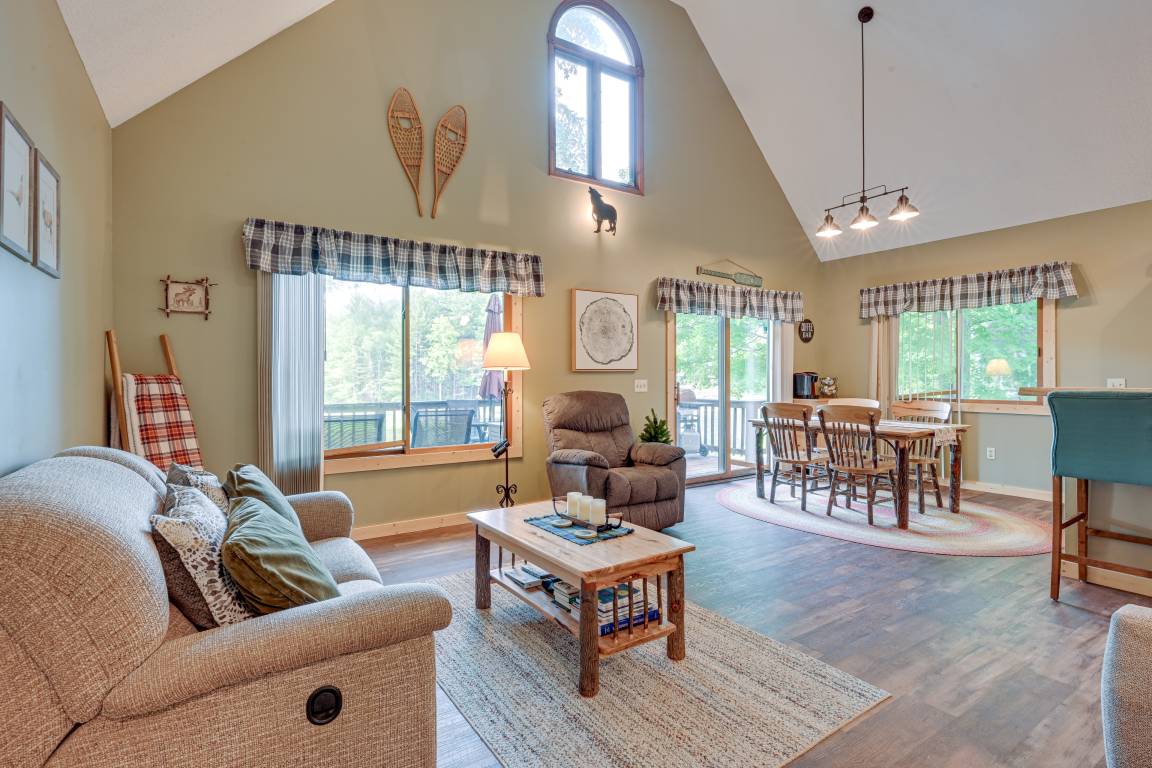 149 M² House ∙ 2 Bedrooms ∙ 6 Guests - Greenwood Lake, Alger