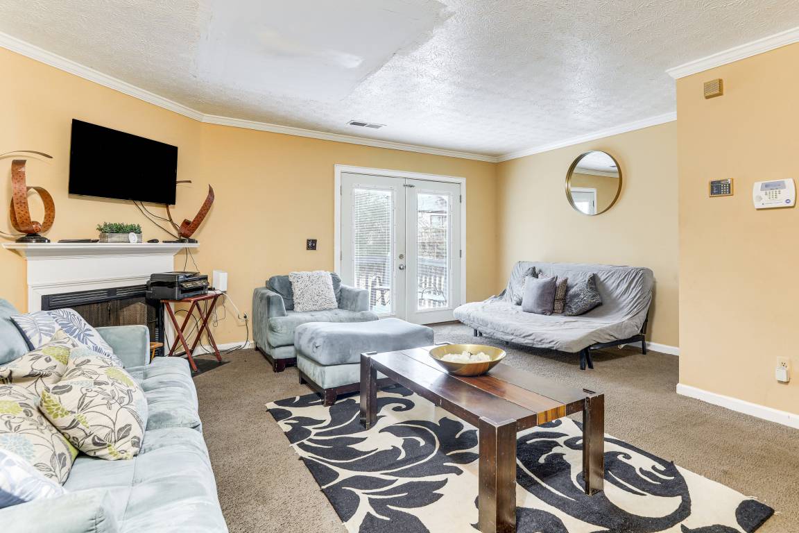 111 M² Ferienwohnung ∙ 2 Schlafzimmer ∙ 6 Gäste - Snellville, GA