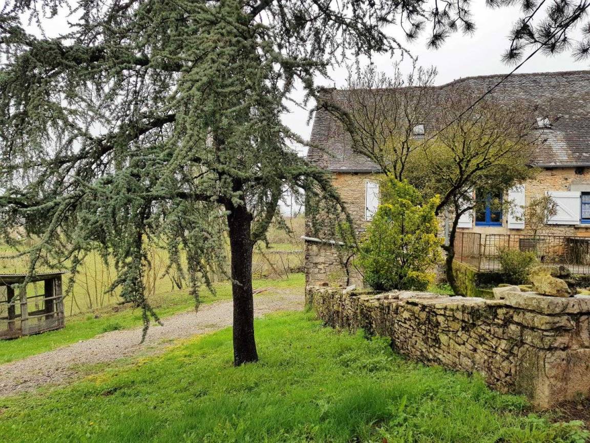 80 M² Gîte ∙ 2 Chambres ∙ 4 Personnes - Brive-la-Gaillarde