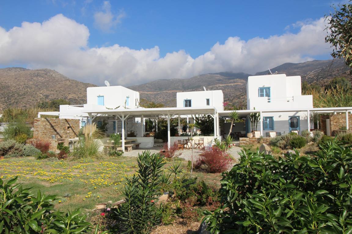 200 M² Villa ∙ 6 Bedrooms ∙ 12 Guests - Ios