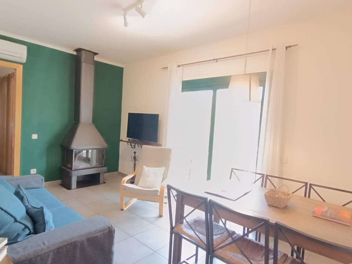 58 M² Apartamento ∙ 3 Habitaciones ∙ 6 Huéspedes - Montseny