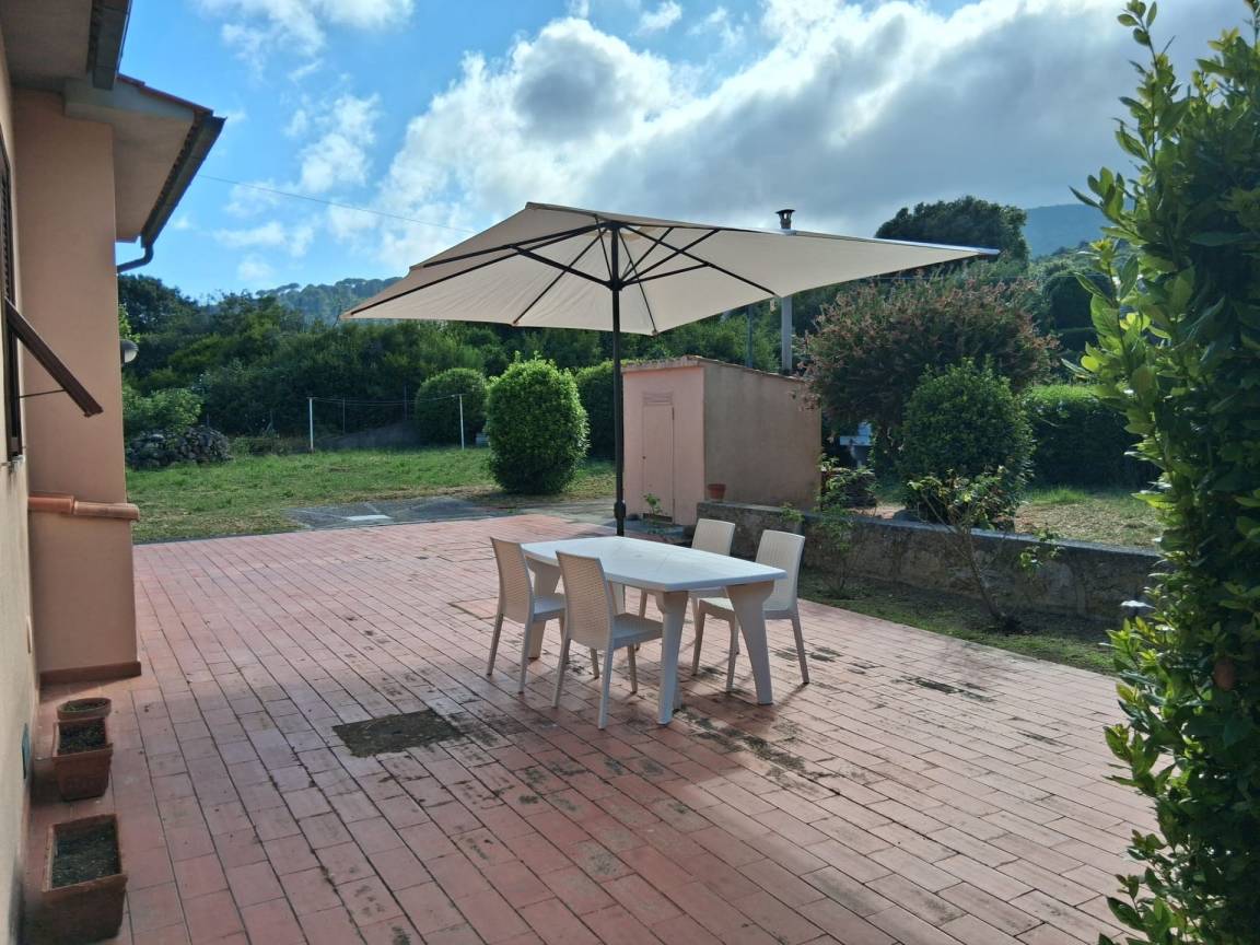 80 M² Villa ∙ 2 Schlafzimmer ∙ 6 Gäste - Marciana Marina