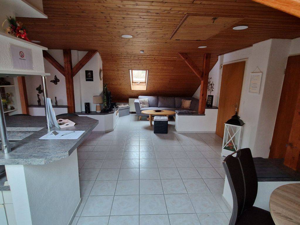 70 M² Ferienwohnung ∙ 1 Schlafzimmer ∙ 4 Gäste - Muggendorf