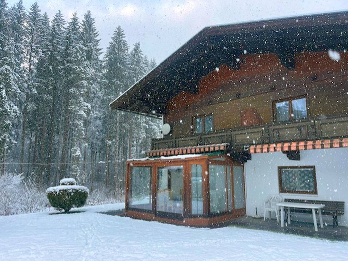 180 M² Ferienhaus ∙ 5 Schlafzimmer ∙ 10 Gäste - Kitzbühel