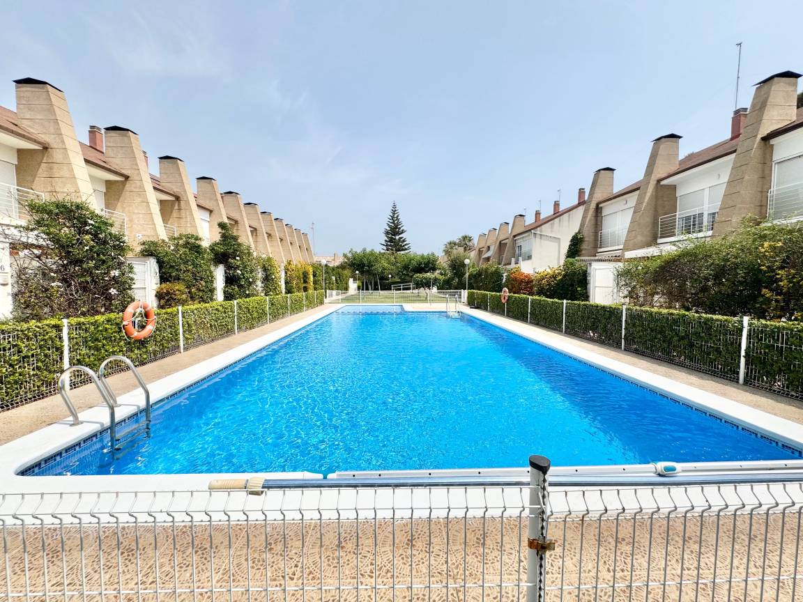 123 M² Maison De Vacances ∙ 3 Chambres ∙ 4 Personnes - Canet de Berenguer