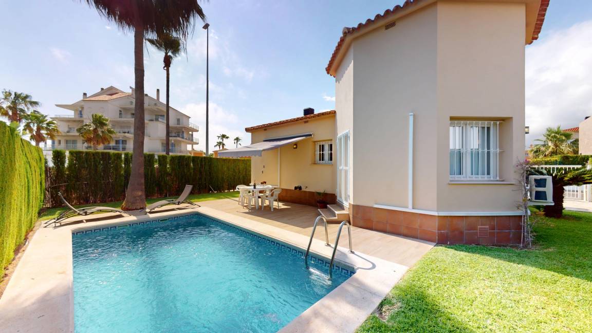 80 M² Villa Vacanza ∙ 2 Camere Da Letto ∙ 4 Ospiti - Gandia