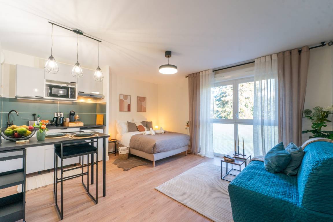 30 M² Appartement ∙ 2 Personnes - Bobigny