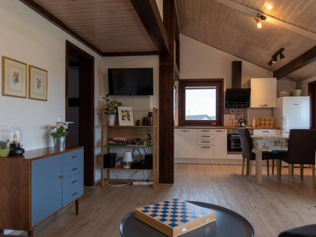 65 M² Ferienhaus ∙ 2 Schlafzimmer ∙ 4 Gäste - Villingen-Schwenningen