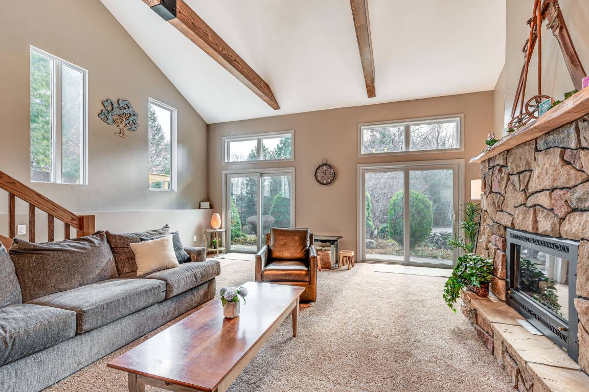 265 M² House ∙ 5 Bedrooms ∙ 14 Guests - Campton, NH