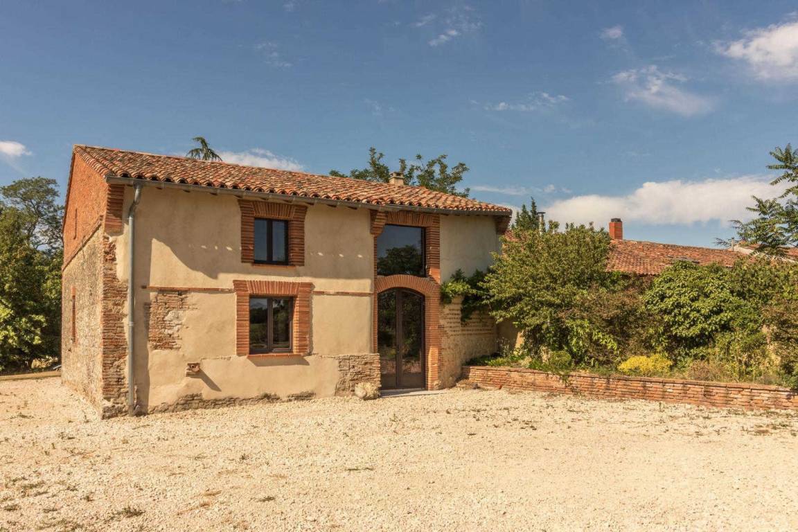 155 M² Gîte ∙ 4 Chambres ∙ 8 Personnes - Nailloux