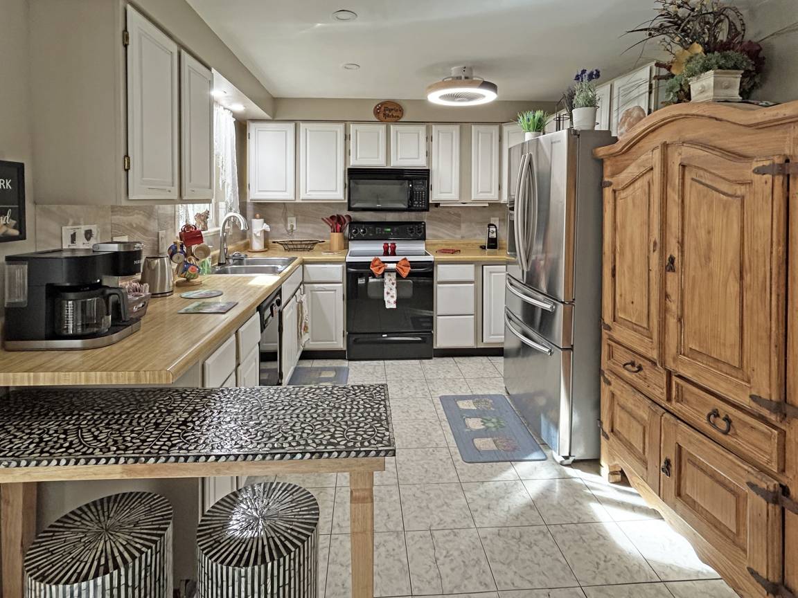 98 M² House ∙ 3 Bedrooms ∙ 6 Guests - Glenwood Springs, CO