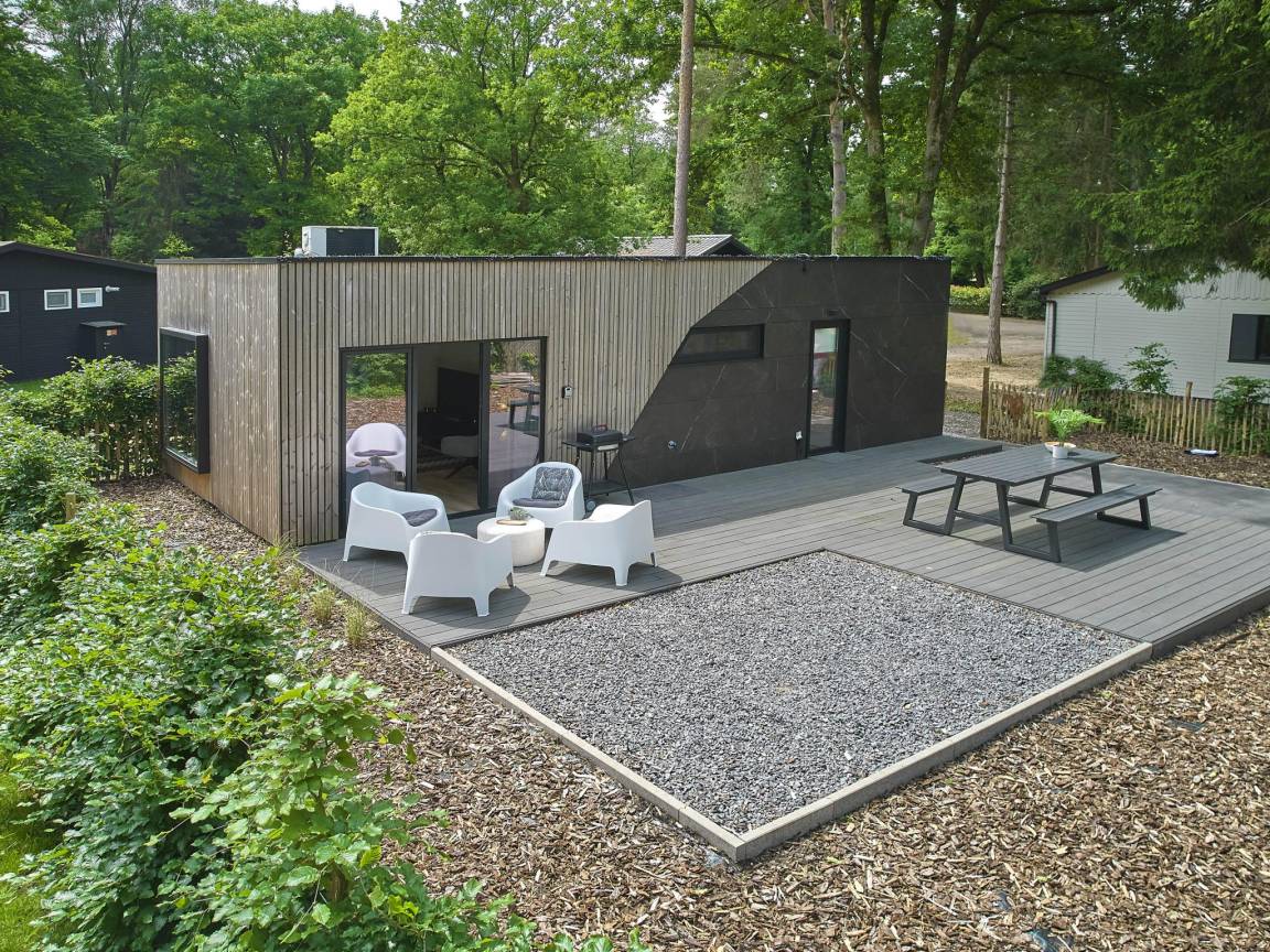 45 M² Huis ∙ 2 Slaapkamers ∙ 4 Gasten - Genk