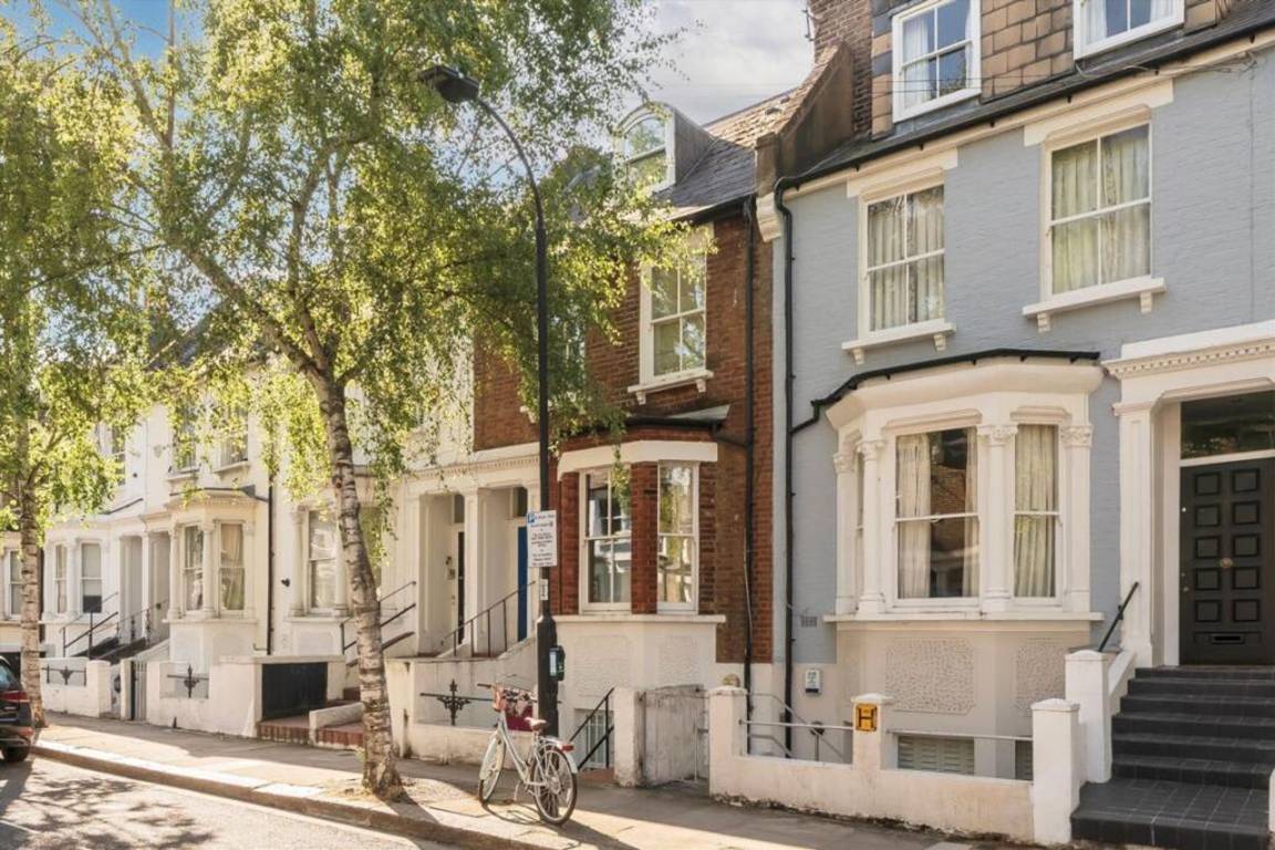 Apartment ∙ 2 Bedrooms ∙ 4 Guests - Kingston upon Thames