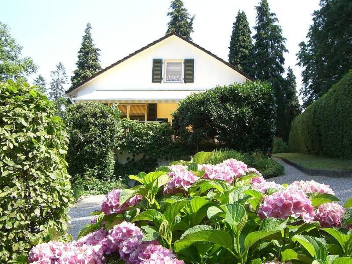 47 M² Ferienwohnung ∙ 1 Schlafzimmer ∙ 3 Gäste - Badenweiler