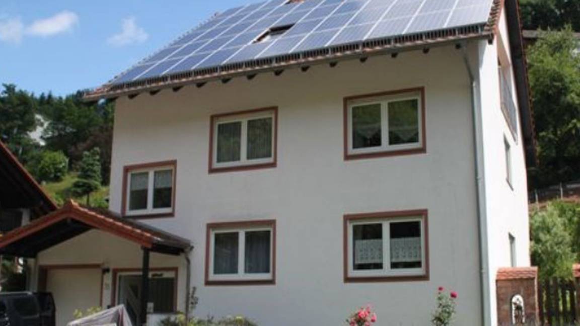 95 M² Apartment ∙ 2 Bedrooms ∙ 4 Guests - Pirmasens