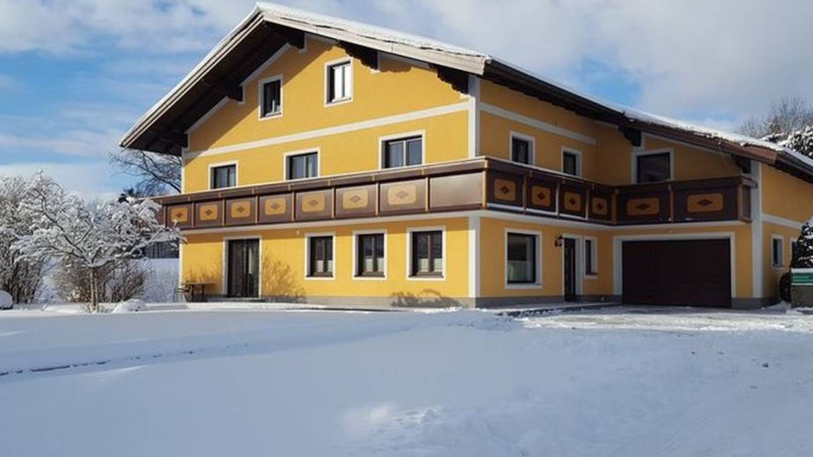 81 M² Apartment ∙ 3 Bedrooms ∙ 6 Guests - Mondsee