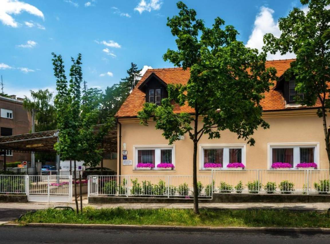 17 M² House ∙ 1 Bedroom ∙ 1 Guest - Zagreb