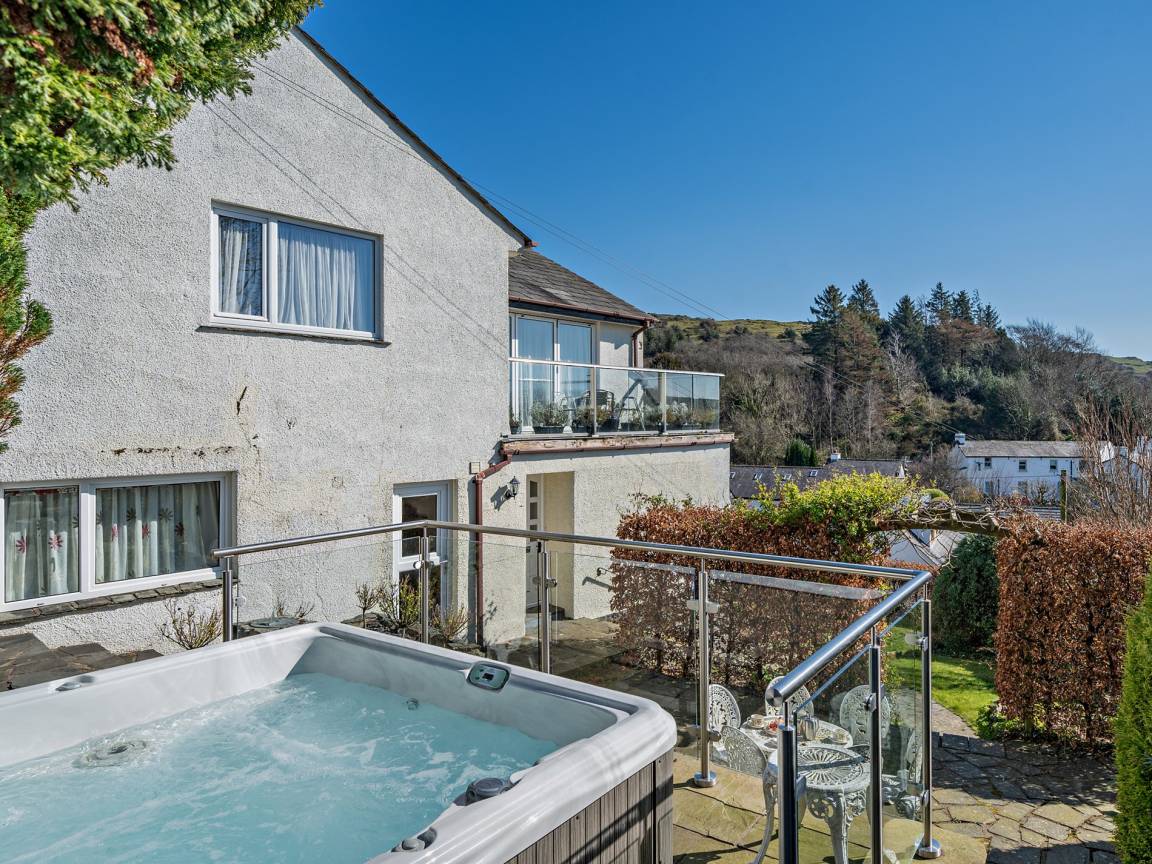 Cottage ∙ 5 Bedrooms ∙ 10 Guests - Cartmel