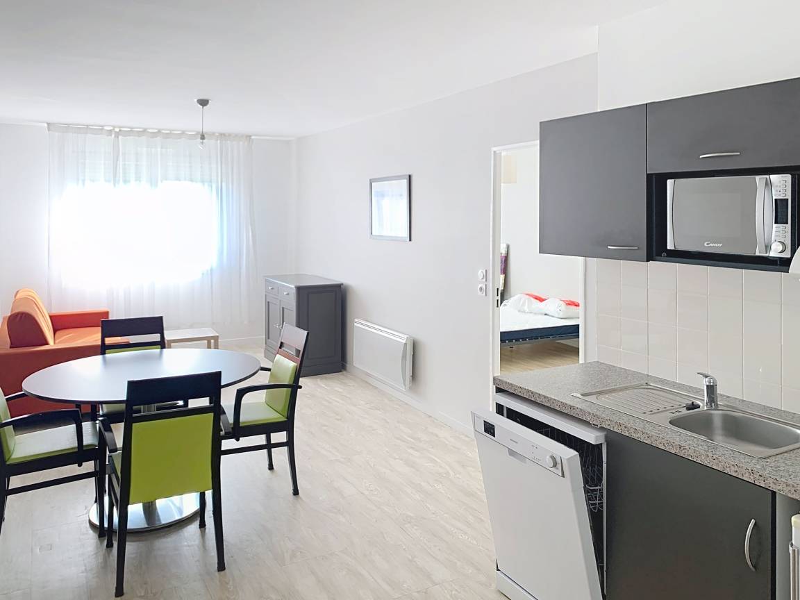 42 M² Apartamento ∙ 1 Habitación ∙ 4 Huéspedes - Ruan
