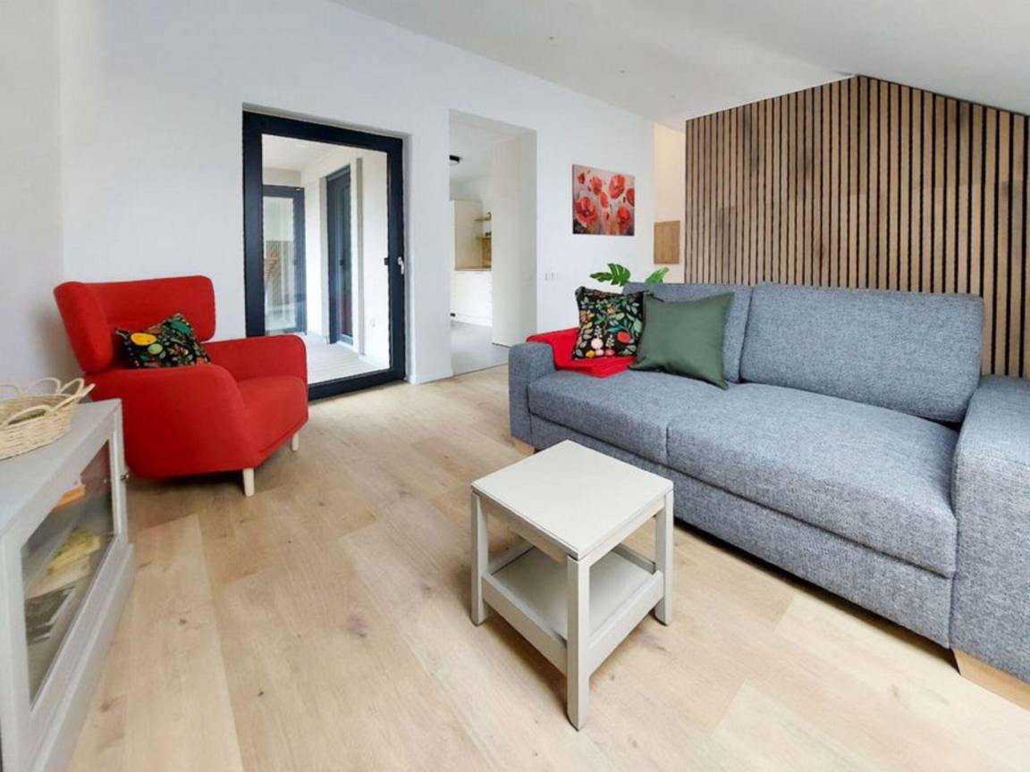 100 M² Ferienwohnung ∙ 1 Schlafzimmer ∙ 4 Gäste - Mettlach
