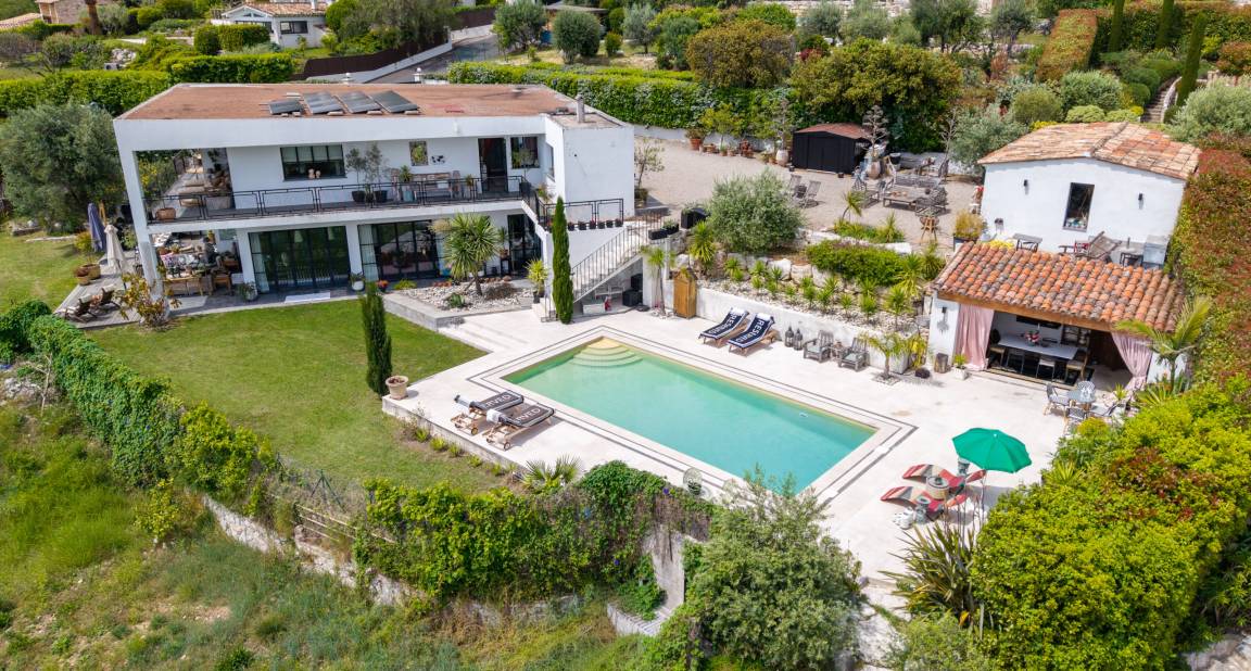 300 M² Villa ∙ 4 Slaapkamers ∙ 8 Gasten - La Colle-sur-Loup