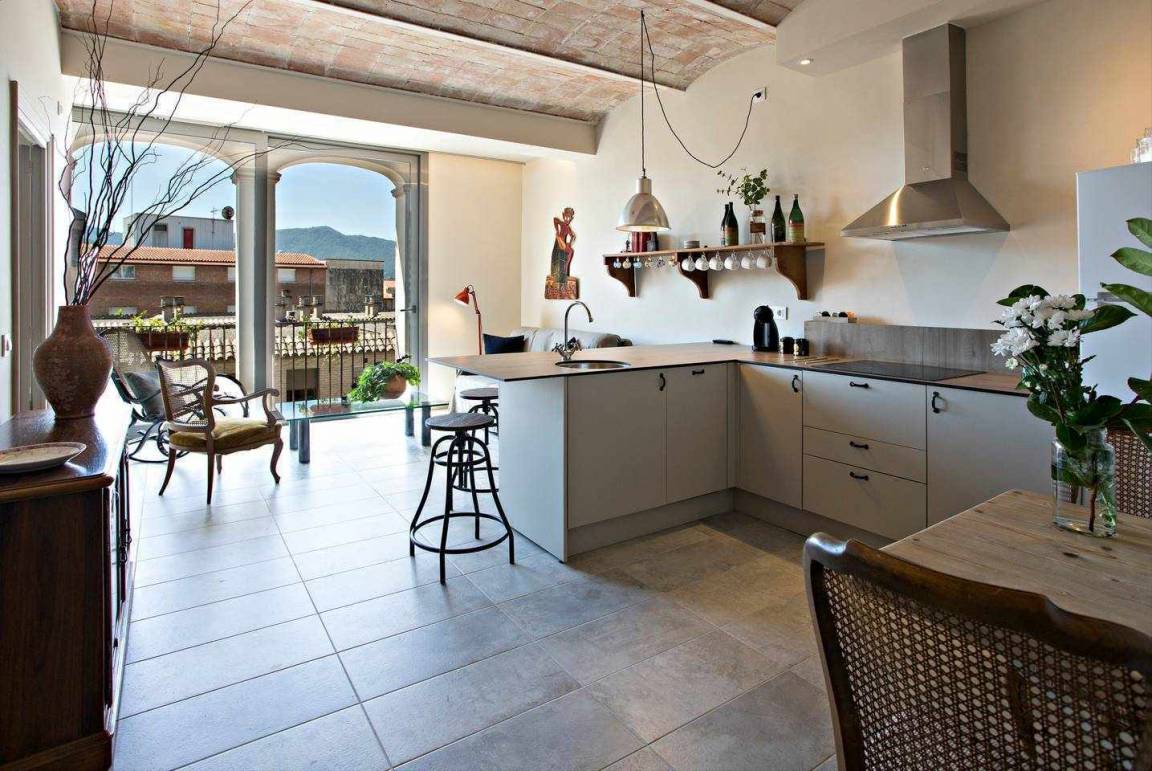 55 M² Apartment ∙ 2 Bedrooms ∙ 5 Guests - Olot