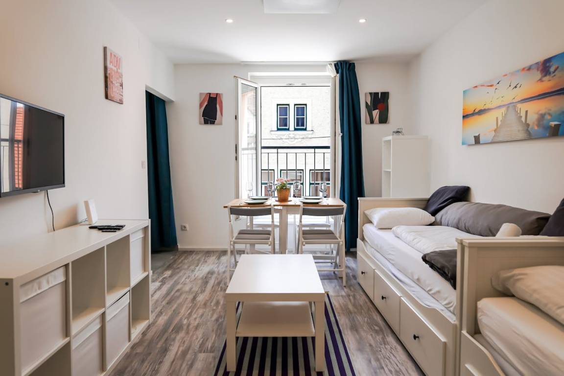 35 M² Ferienwohnung ∙ 4 Gäste - Wiener Neustadt