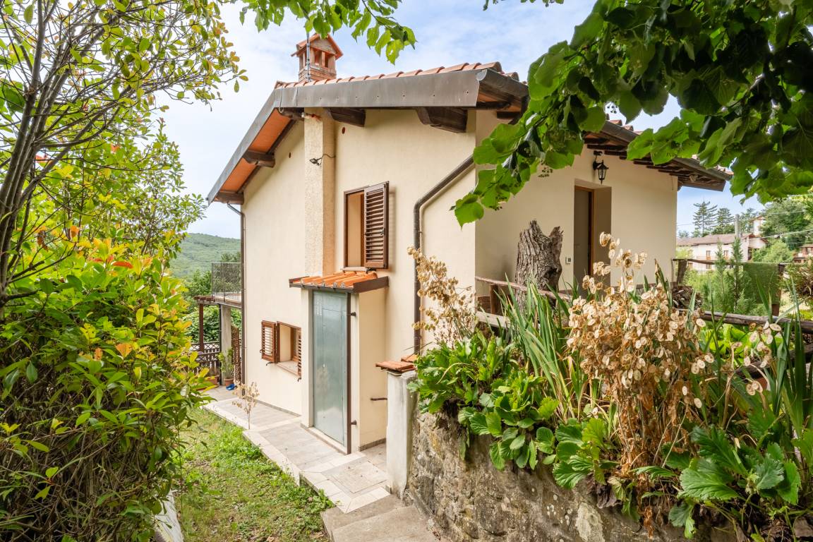 90 M² House ∙ 2 Bedrooms ∙ 6 Guests - Cutigliano
