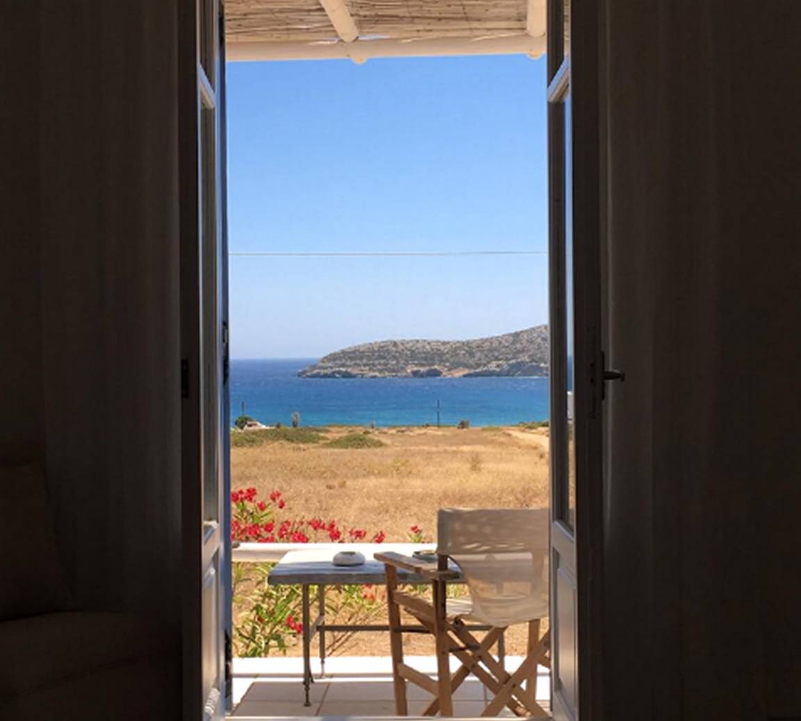 Villa ∙ 2 Bedrooms ∙ 4 Guests - Antiparos