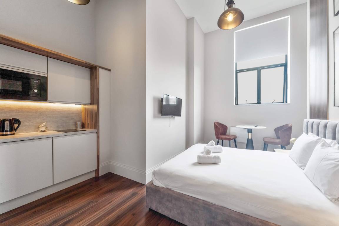 28 M² Studio Flat ∙ 2 Guests - Battle