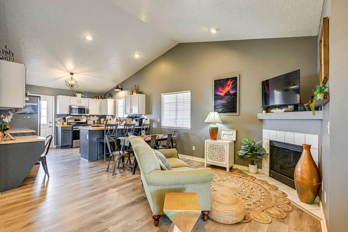 194 M² Apartamento ∙ 5 Habitaciones ∙ 14 Huéspedes - Cedar City, UT