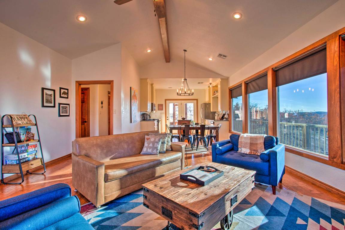 120 M² House ∙ 2 Bedrooms ∙ 6 Guests - Lake Lawtonka, OK