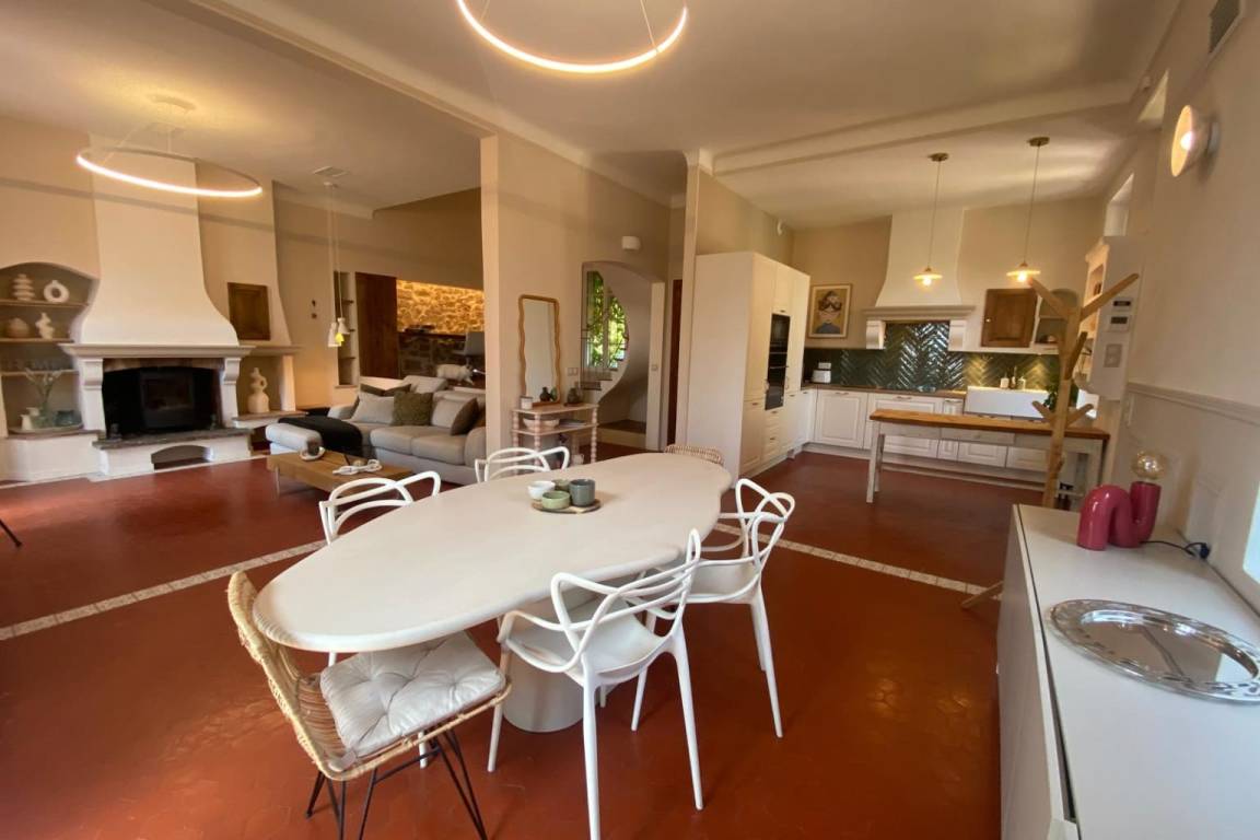 200 M² Villa ∙ 4 Bedrooms ∙ 8 Guests - Mouans-Sartoux