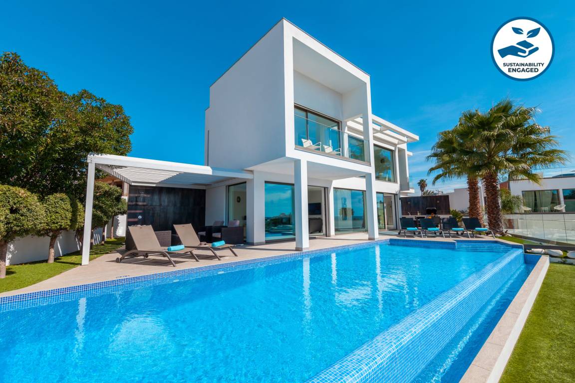 648 M² Villa ∙ 4 Slaapkamers ∙ 12 Gasten - Armação de Pêra