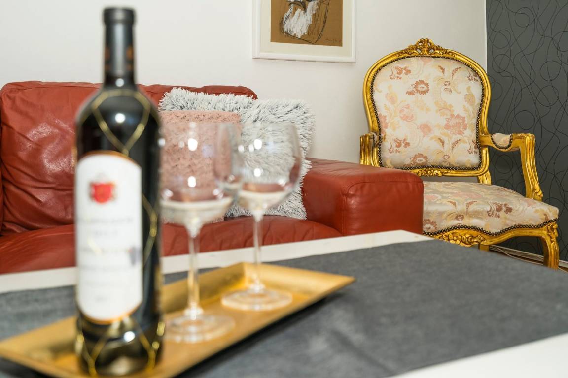 81 M² Appartement ∙ 2 Chambres ∙ 4 Personnes - Split