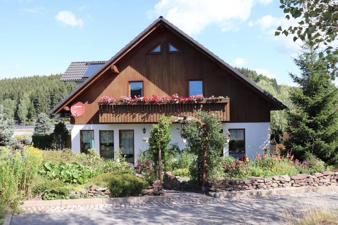 65 M² Ferienwohnung ∙ 2 Schlafzimmer ∙ 5 Gäste - Breitenbrunn/Erzgebirge