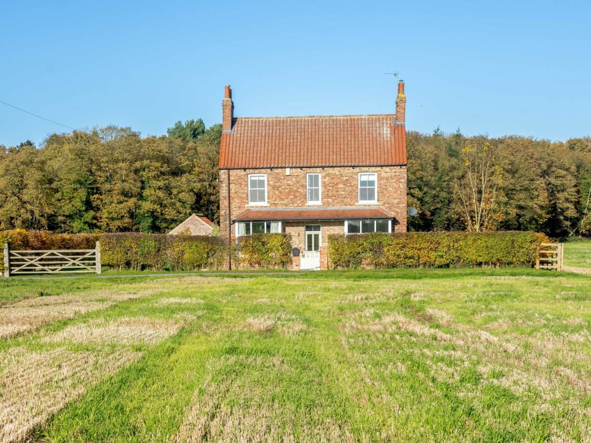 Cottage ∙ 3 Bedrooms ∙ 6 Guests - Fulford