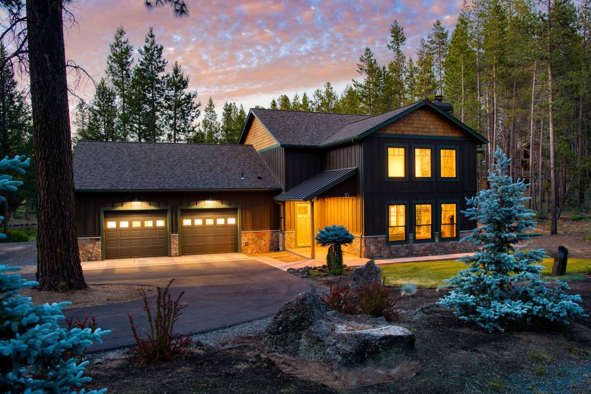 310 M² House ∙ 4 Bedrooms ∙ 13 Guests - Sunriver, OR