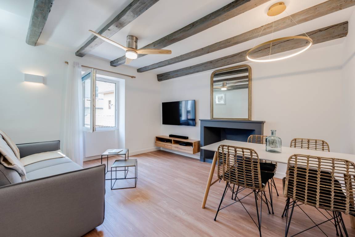 40 M² Appartement ∙ 1 Chambre ∙ 4 Personnes - Annecy