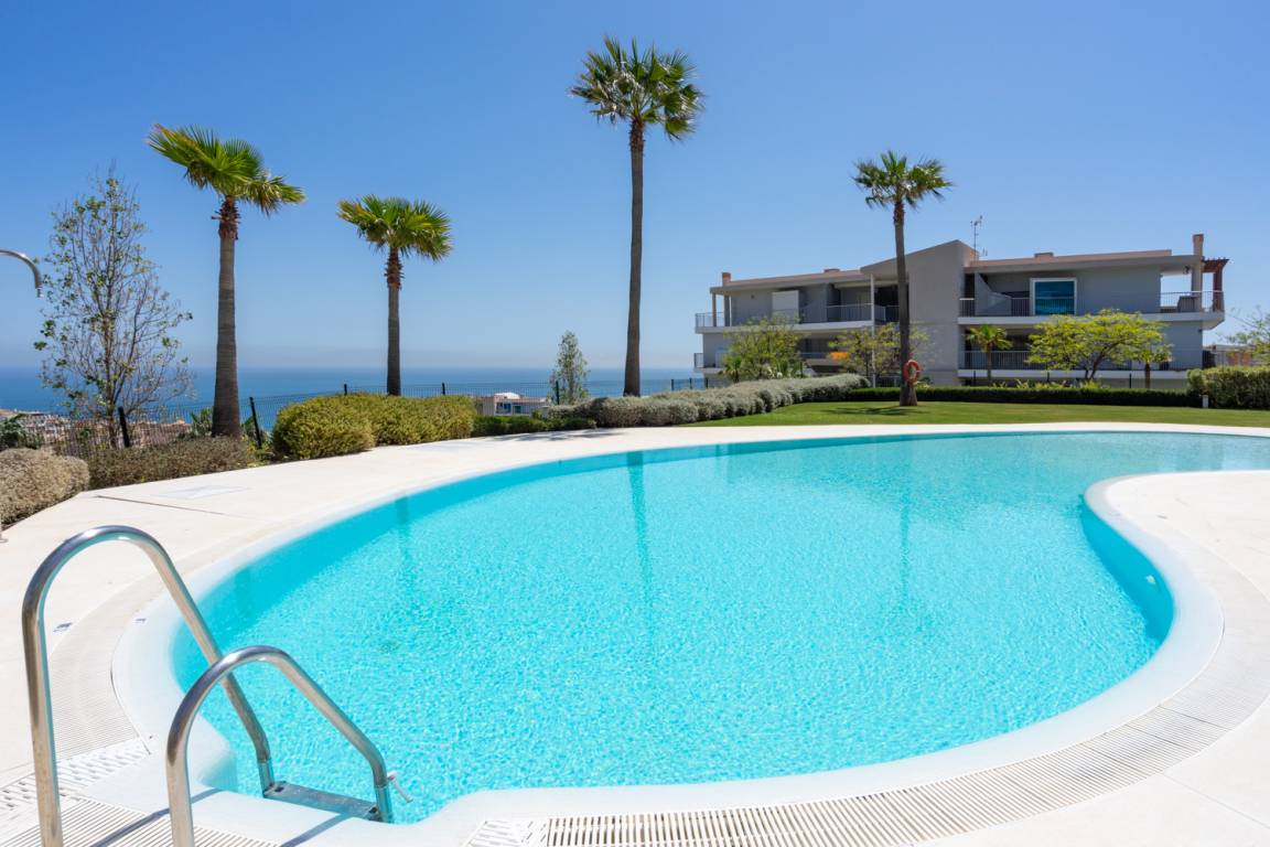 100 M² Appartement ∙ 3 Slaapkamers ∙ 6 Gasten - Fuengirola