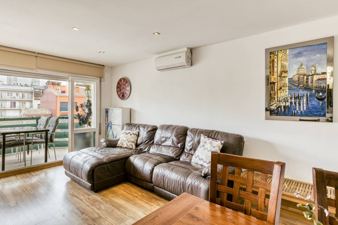 110 M² Appartement ∙ 3 Slaapkamers ∙ 6 Gasten - Calonge