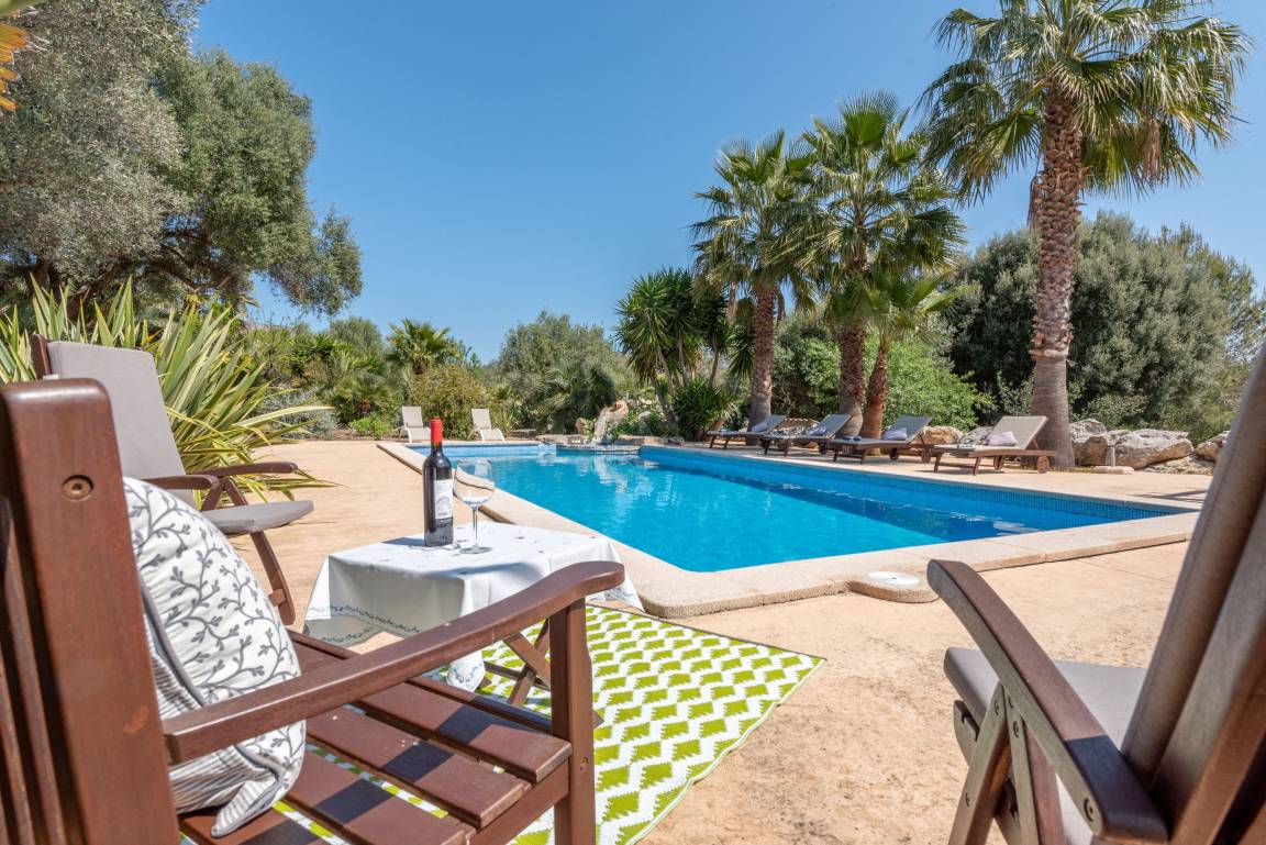 210 M² Finca ∙ 3 Bedrooms ∙ 6 Guests - Islas Baleares